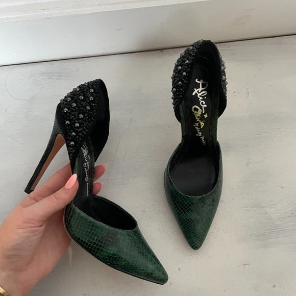 Alice + Olivia | Shoes | Alice Olivia Dorsay Pumps Emerald Green Snake ...